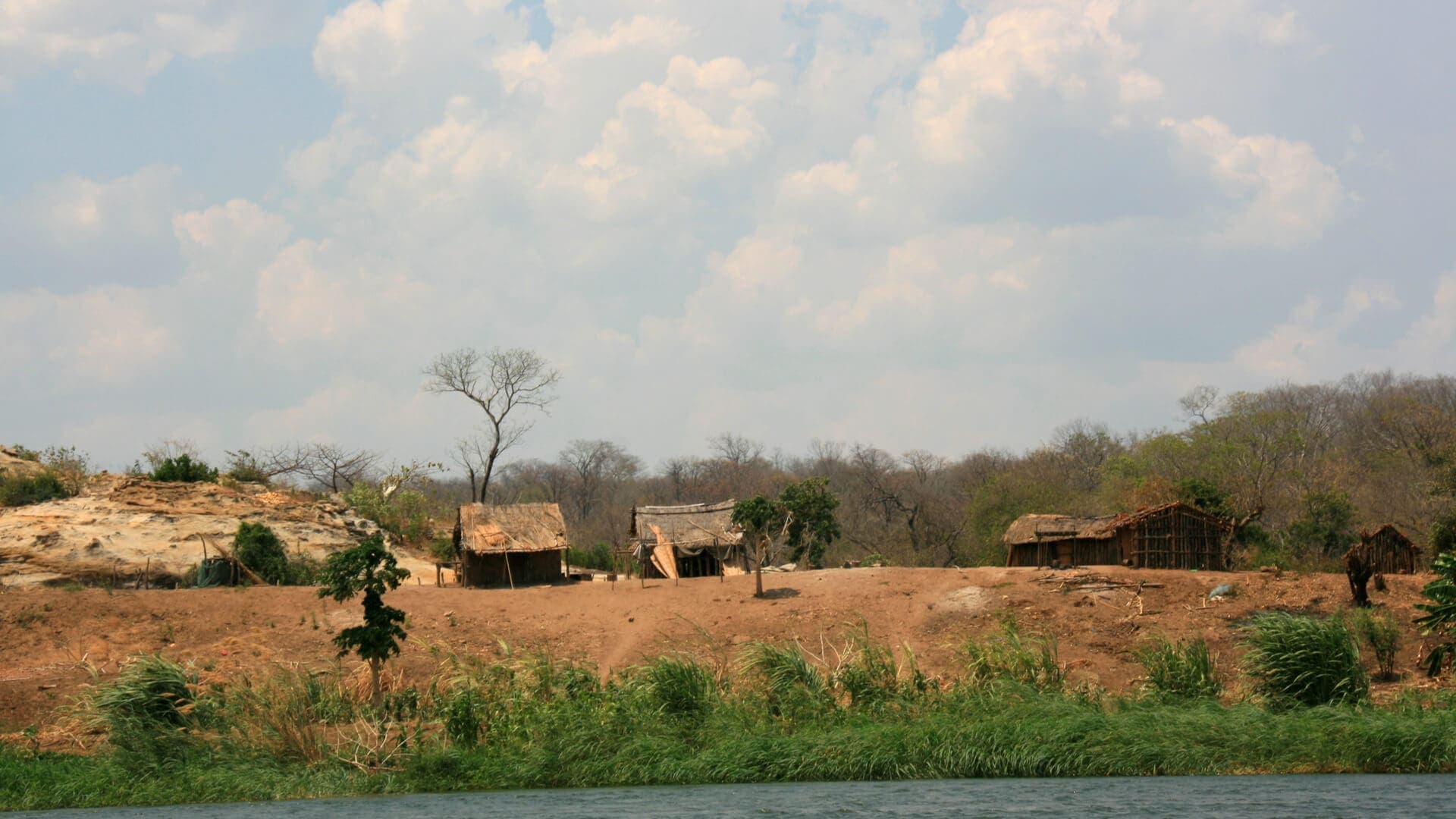 Tete a Tete - Imagens de Moçambique - Ponto SJ
